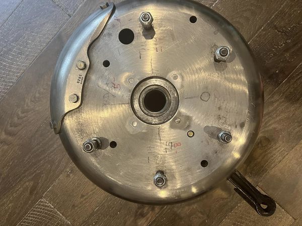 8 1/8 Trick Titanium Chevy & Oldsmobile Bellhousing with Fork and Thro ...